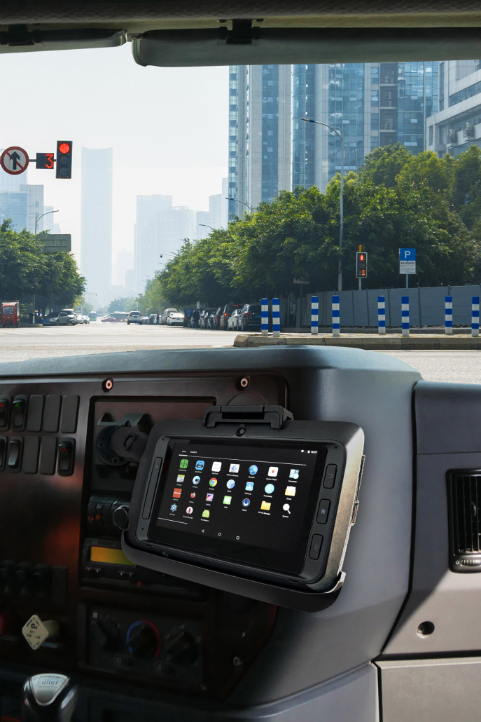 LBS AR HUD - 探索未來 - CES 2024 - FIC 大眾電腦